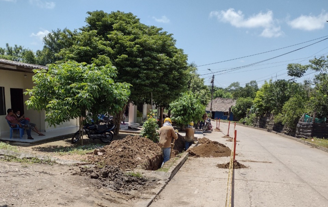 Lavado de redes de acueducto en la Gallera que instala el municipio de ...